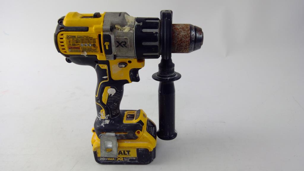 DeWalt 1/2" Cordless Hammerdrill/ Drill Drive, DCD996 | Property Room