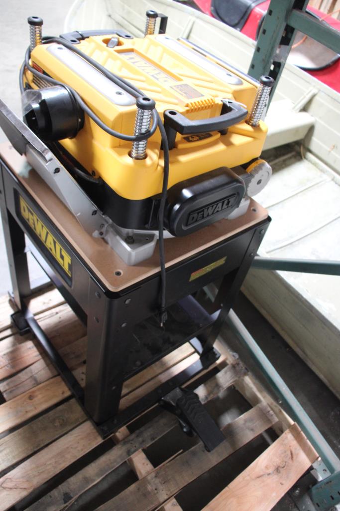 DeWalt 13 Inch Thickness Planer | Property Room