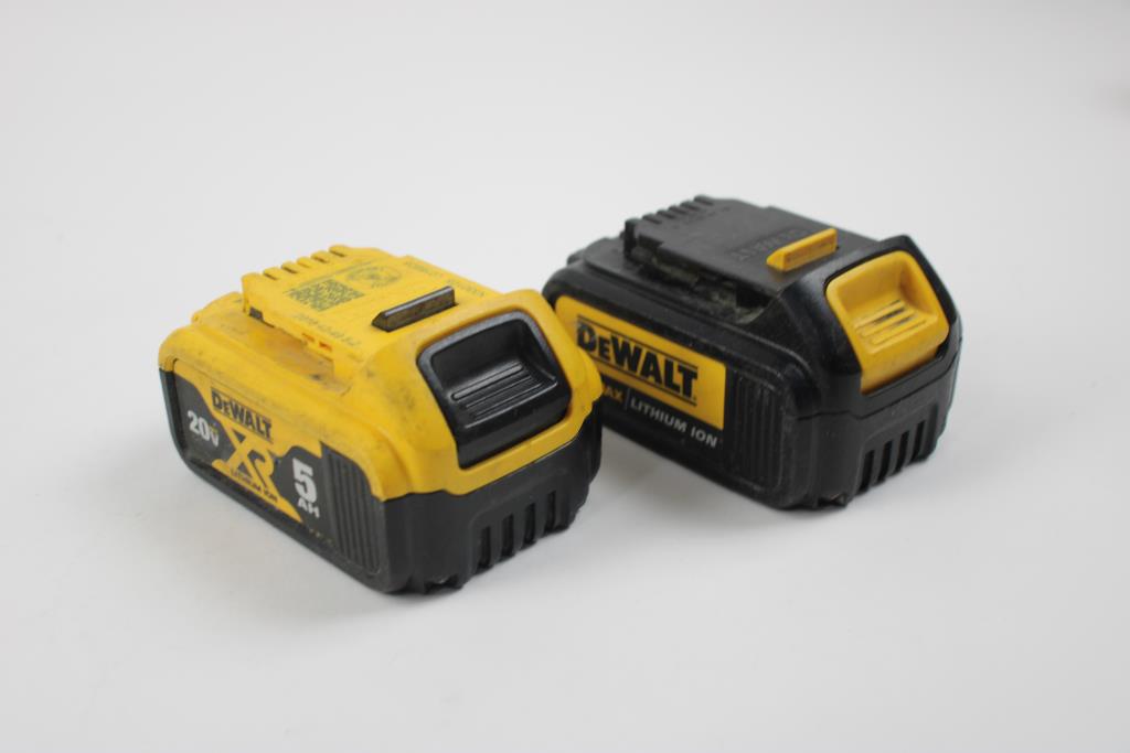 DeWalt 20V Battery Packs | Property Room