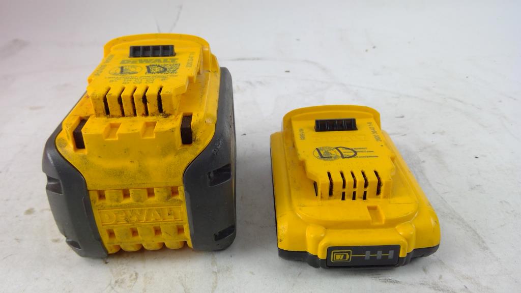 DeWalt 20v-60v Lithium Batteries, 2+ Pieces | Property Room