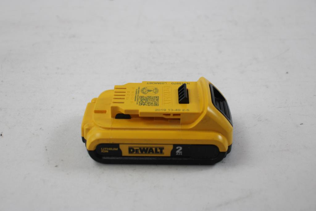 Dewalt 2Ah Battery Pack | Property Room