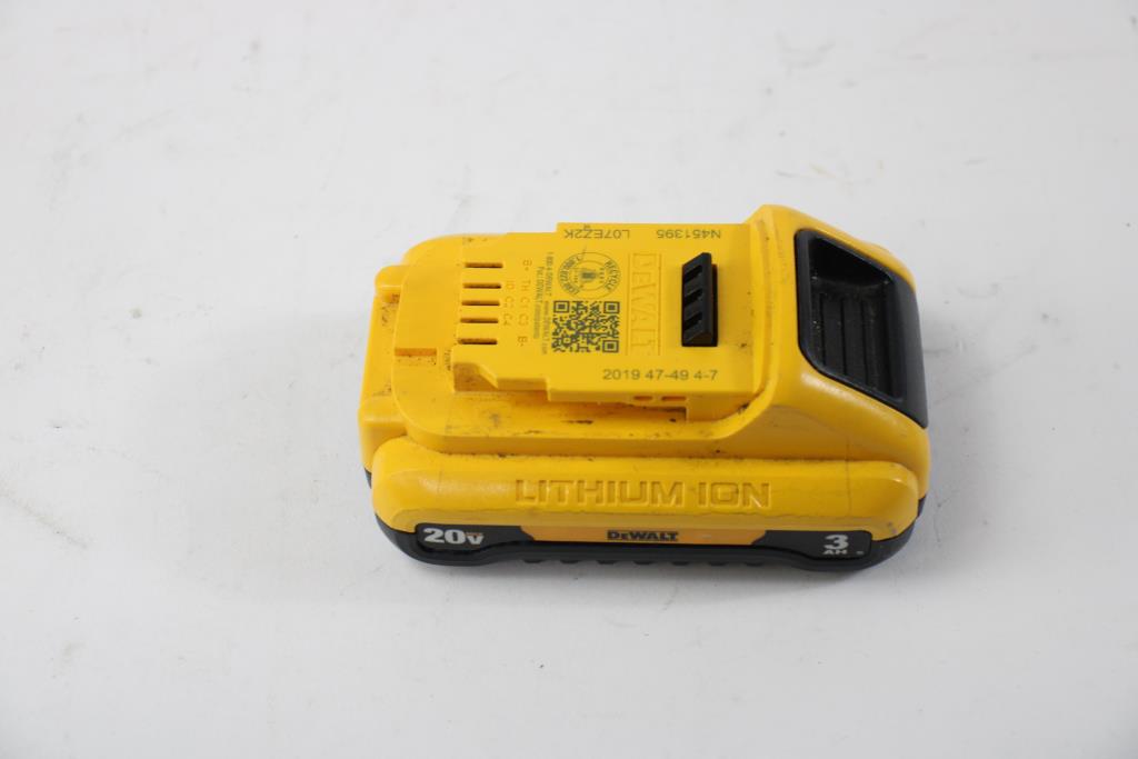 Dewalt 3Ah Battery Pack | Property Room