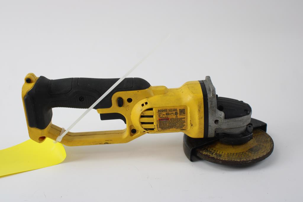 DeWalt 4 1/2" Grinder, DCG412 | Property Room