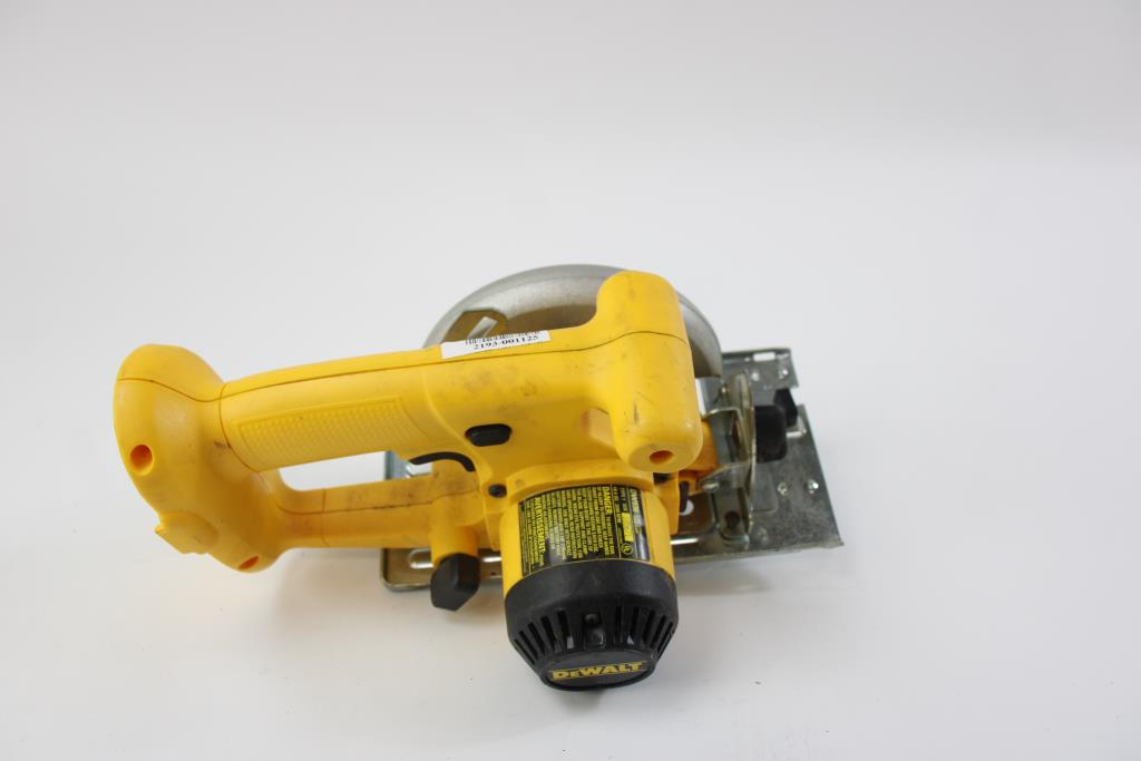 Dewalt 5 3/8" Trim Saw | Property Room