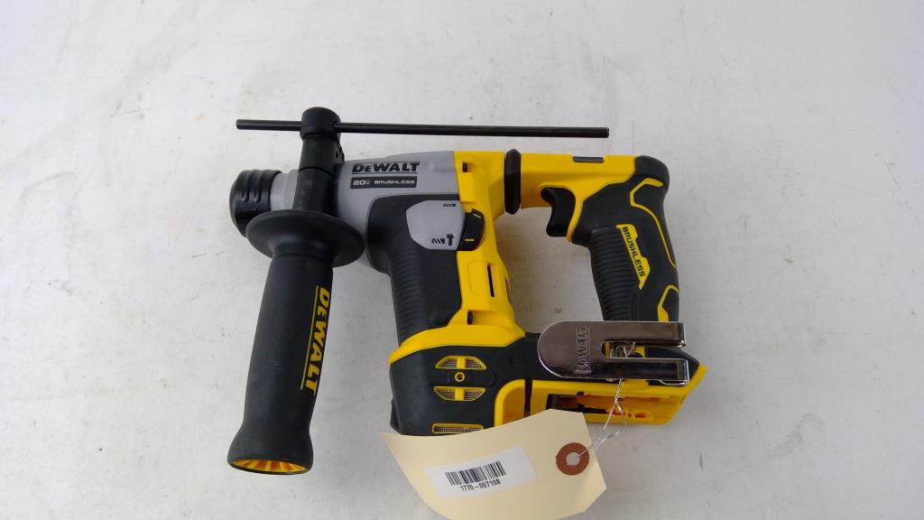 DeWalt 5/8" SDS Plus Rotary Hammer, DCH172 | Property Room