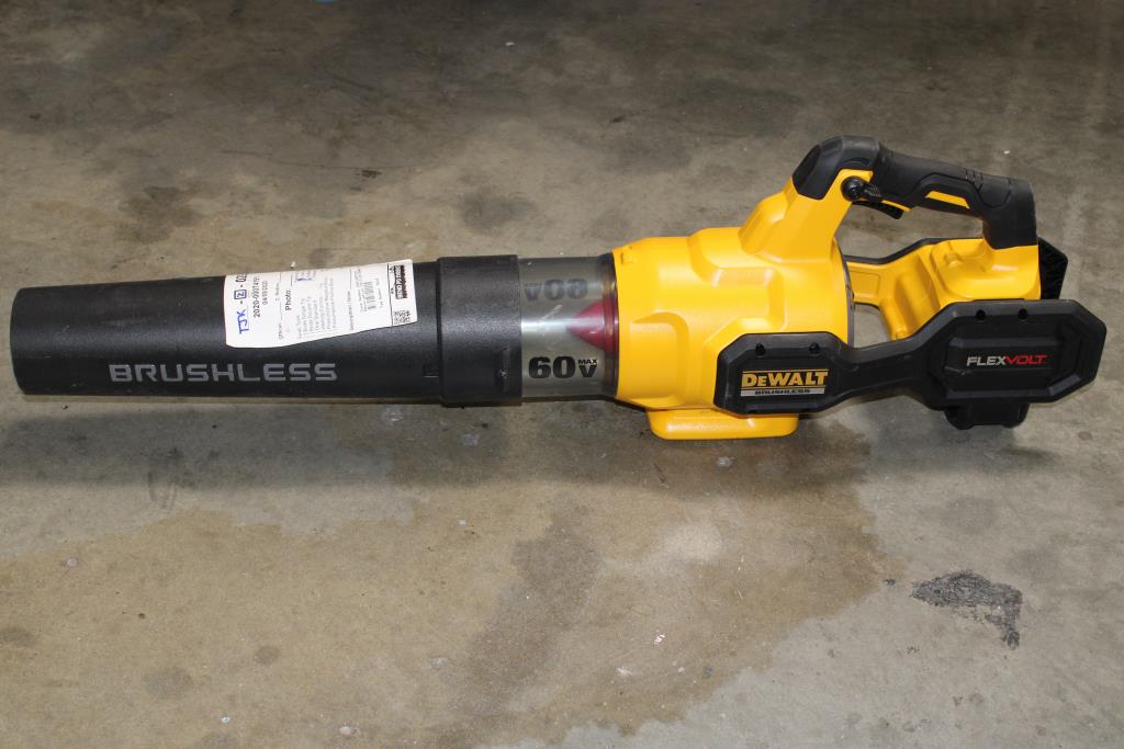 DeWalt 60V Brushless Handheld Axial Blower DCBL772 Tool Only | Property ...
