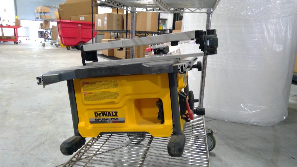 DeWalt 8-1/4'' Table Saw | Property Room