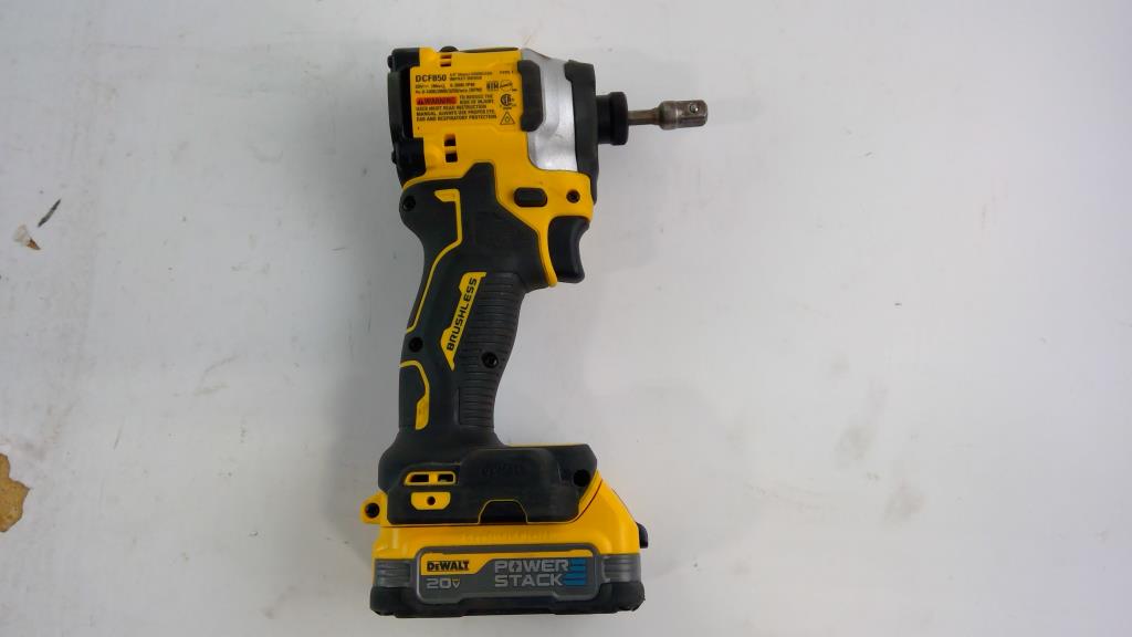 DeWalt Atomic Compact Series Drill | Property Room