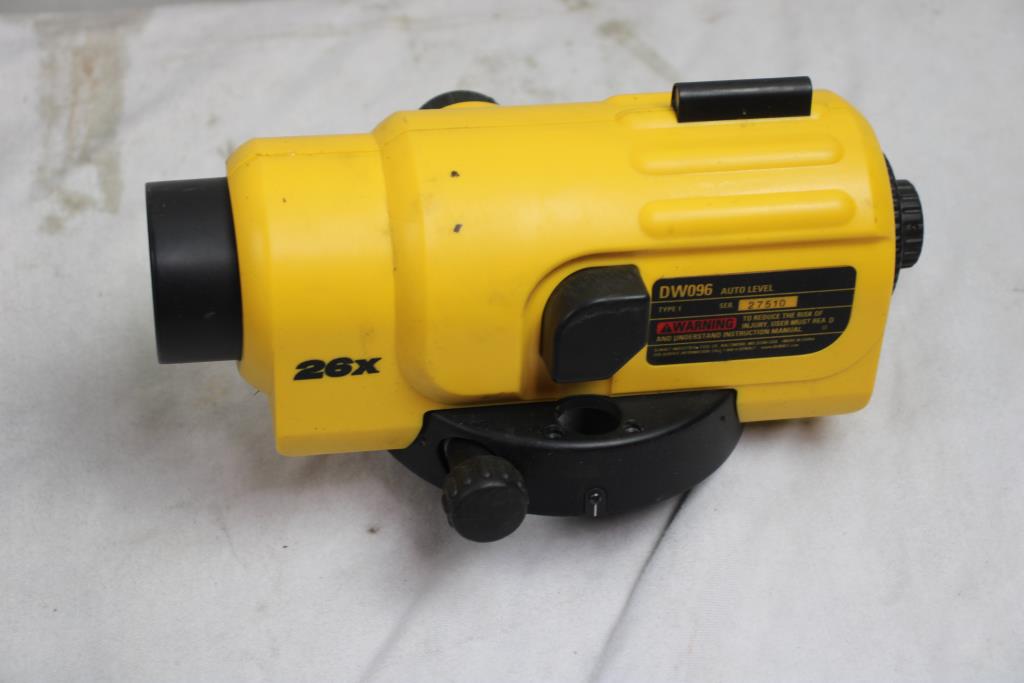 DeWalt Auto Level | Property Room