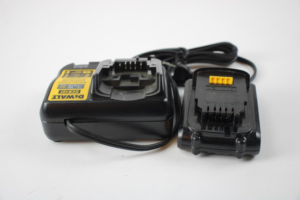 DeWalt Battery Charger, DCB107 | Property Room