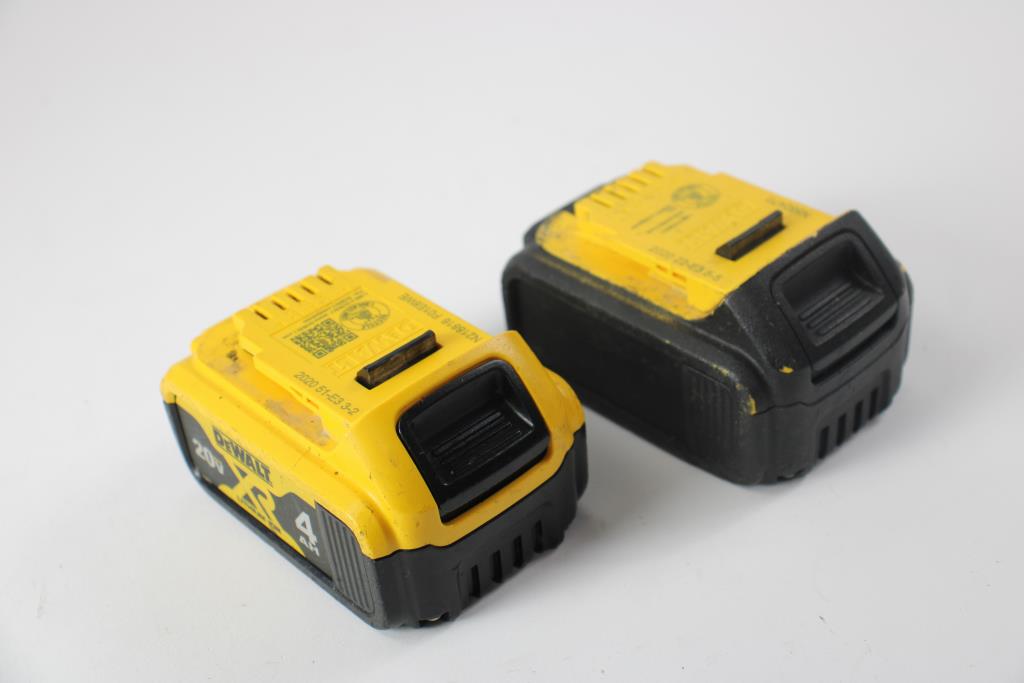 DeWalt Battery Packs, DCB204 | Property Room
