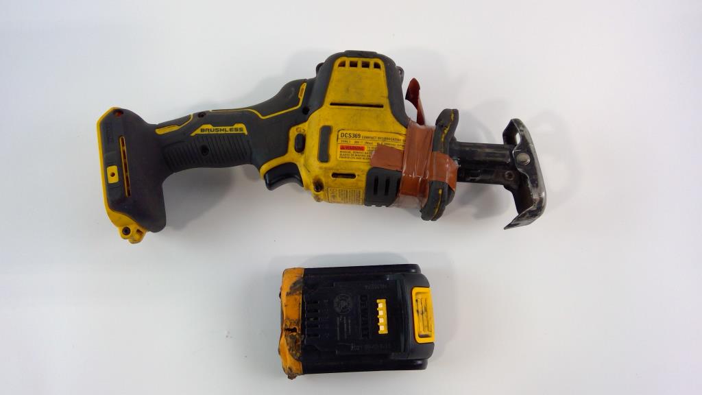 DeWalt Compact Reciprocating Saw | Property Room