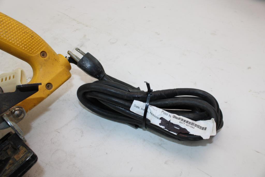 DeWalt Corded Framing Circular Saw | Property Room