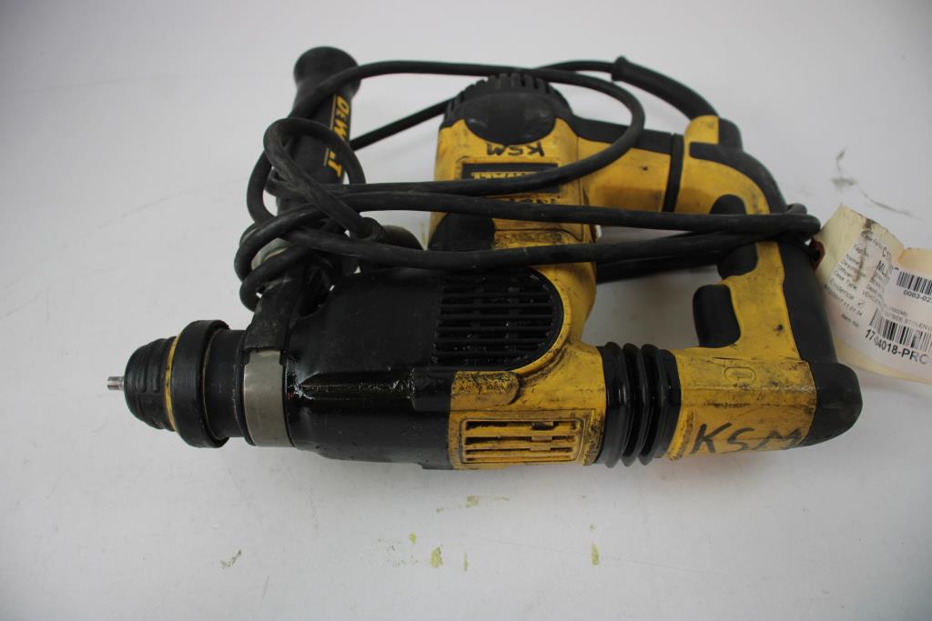 DeWalt Corded L-Shape Three Mode SDS, D25323 | Property Room