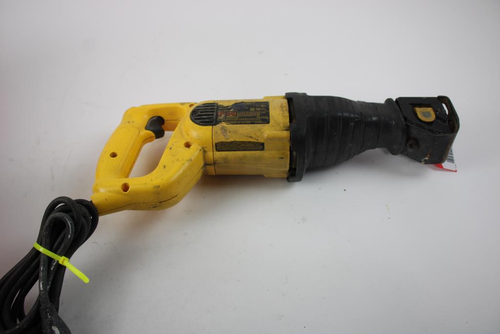 DeWalt Corded Reciprocating Saw | Property Room