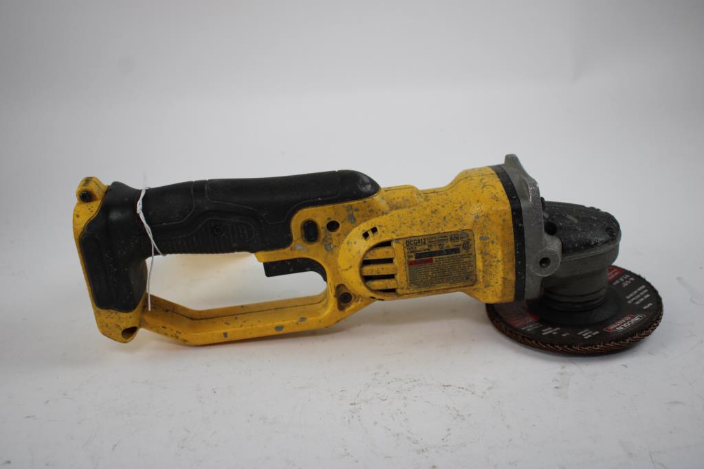 DeWalt Cordless 4 1/2"/5" Grinder, DCG412 | Property Room