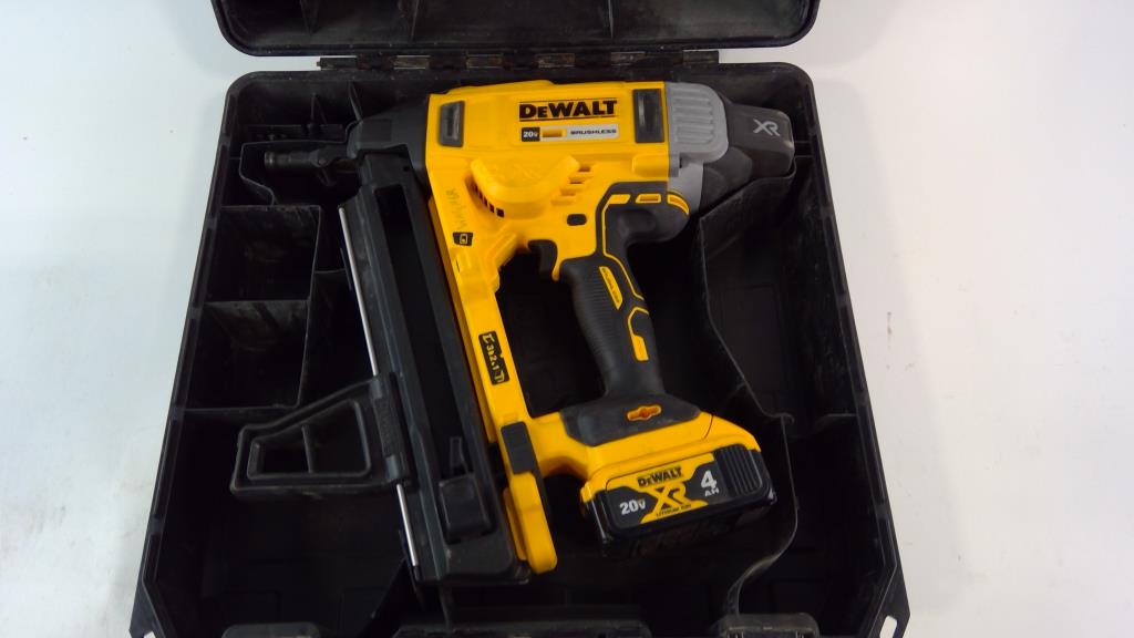 DeWalt Cordless Concrete Nailer | Property Room
