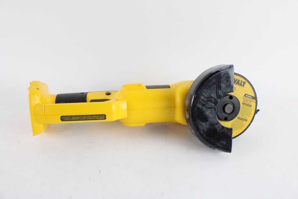 DeWalt Cordless Cut-Off Tool | Property Room