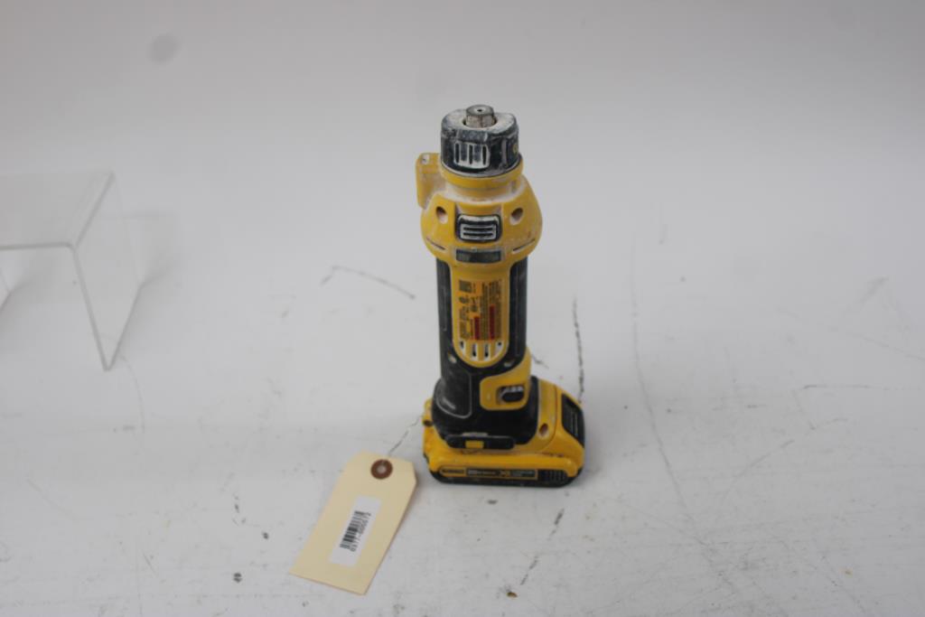 Dewalt Cordless Cut-Out Tool | Property Room