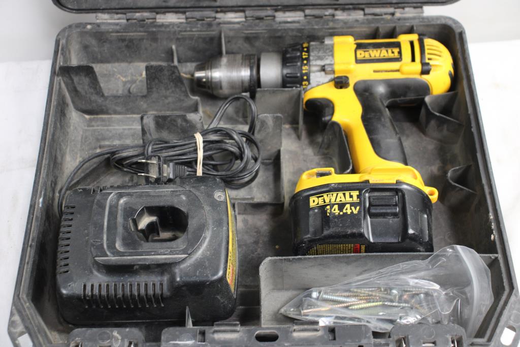 DeWalt Cordless Drill/Driver | Property Room