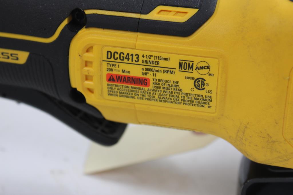 DeWalt Cordless Grinder DCG413 With Battery | Property Room