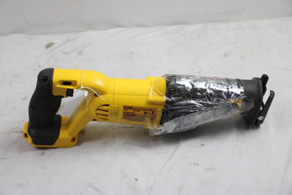 Dewalt Cordless Reciprocating Saw DCS380 | Property Room