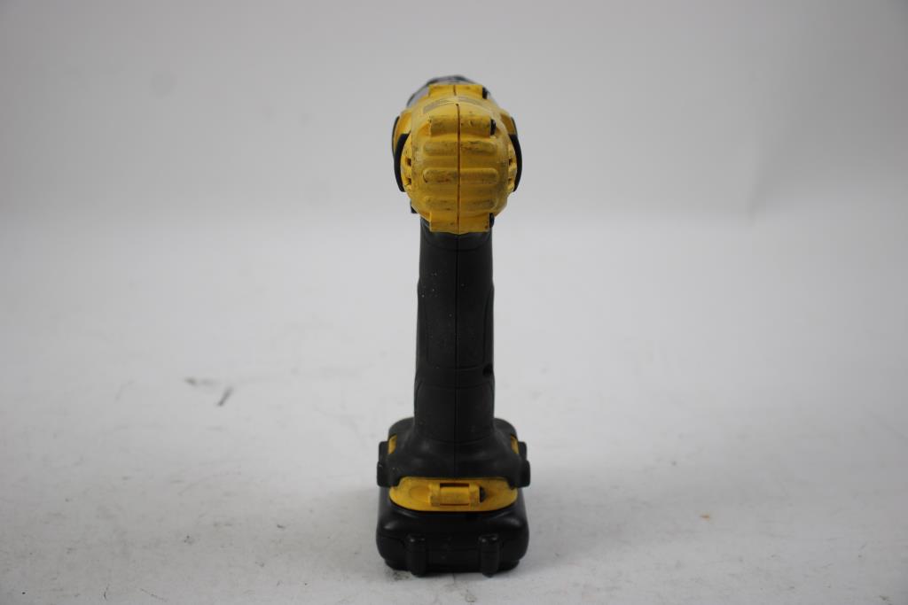 DeWalt Cordless Screwdriver, DCF610 | Property Room