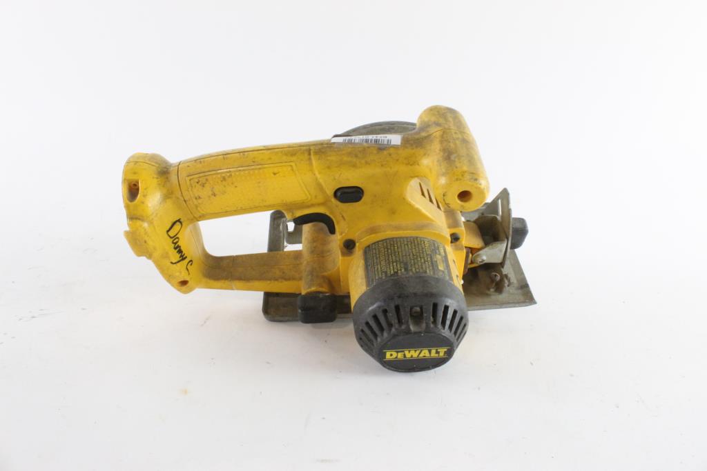 DeWalt Cordless Trim Saw | Property Room