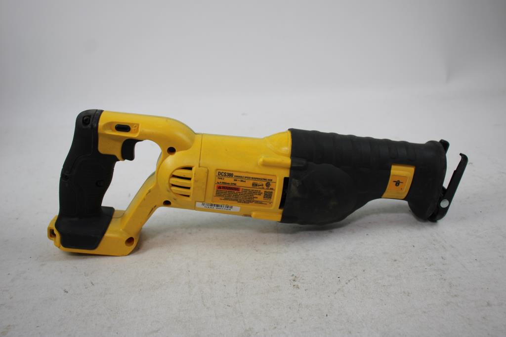 DeWalt Cordless V.S. Reciprocating Saw, DCS380 | Property Room