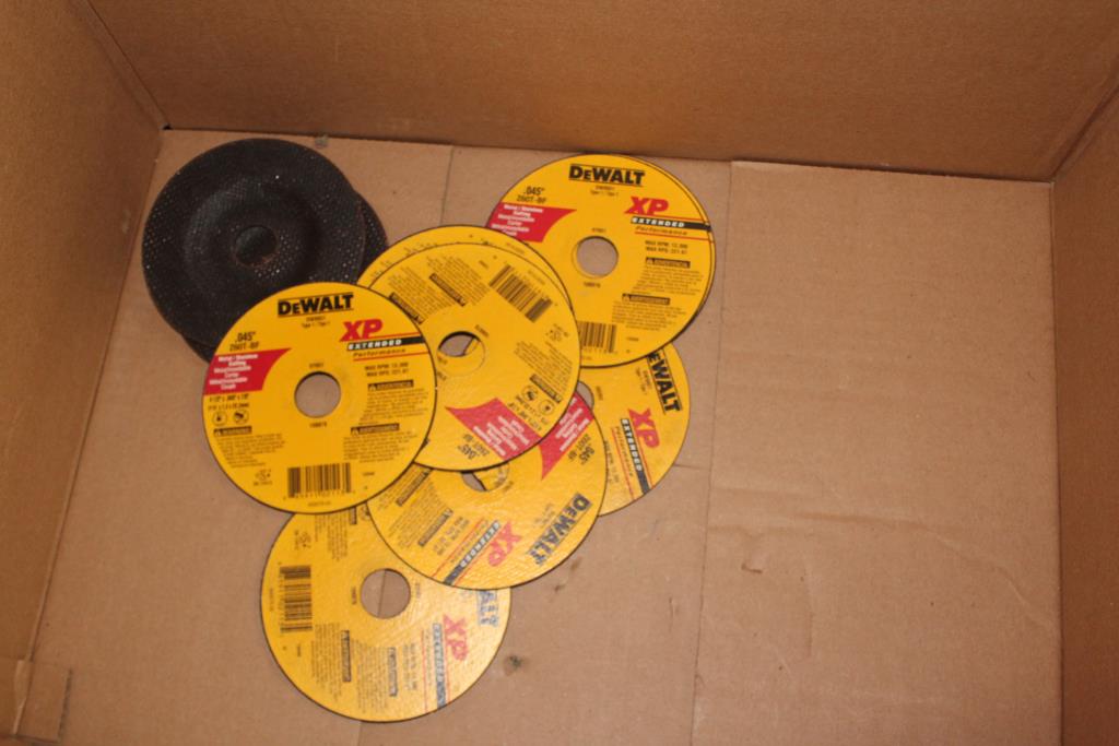 Dewalt D28402 Angle Grinder | Property Room