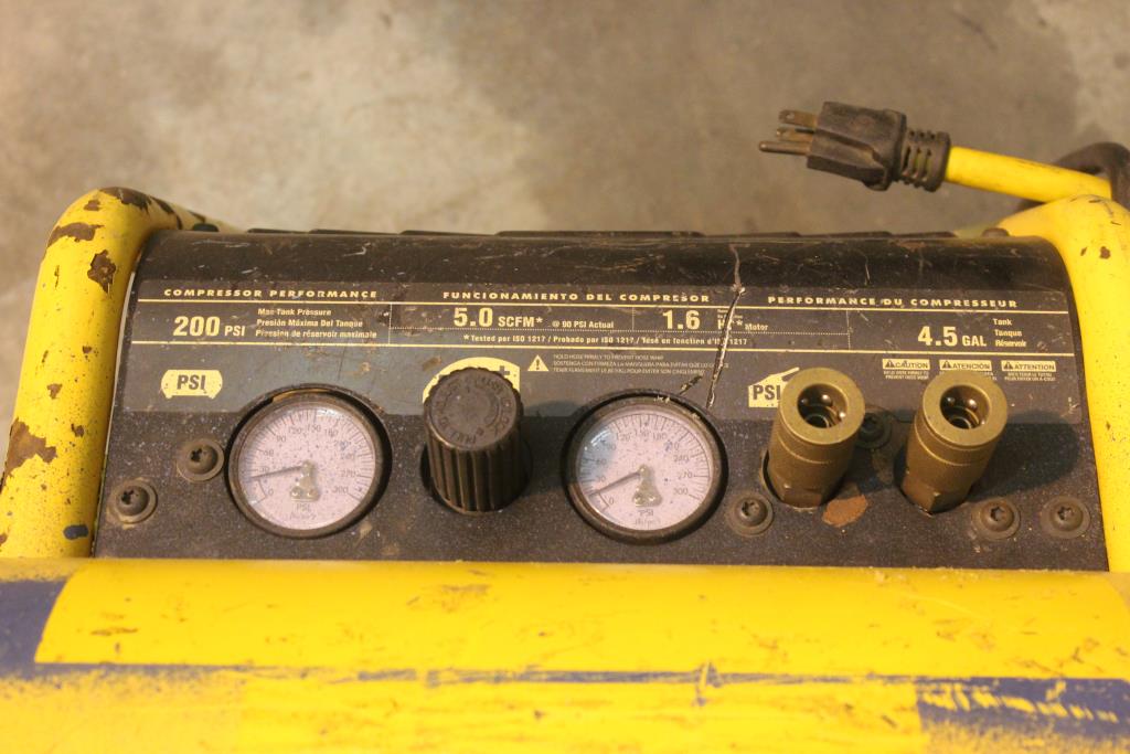 Dewalt D55146 Portable Air Compressor | Property Room