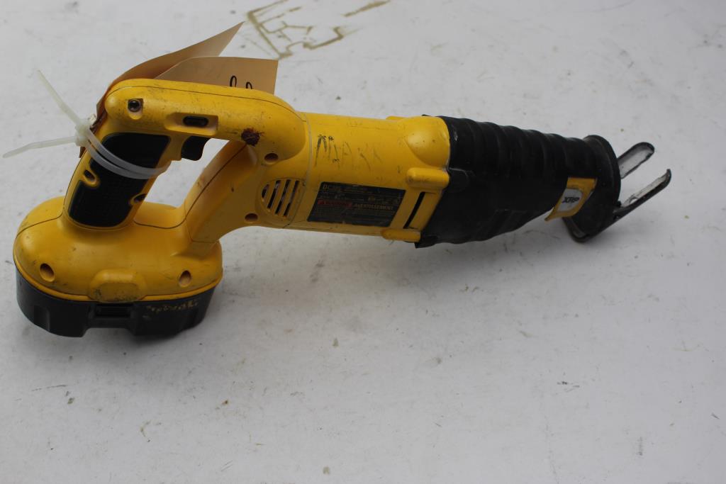 DeWalt Dc385 Cordless Reciprocating Saw | Property Room