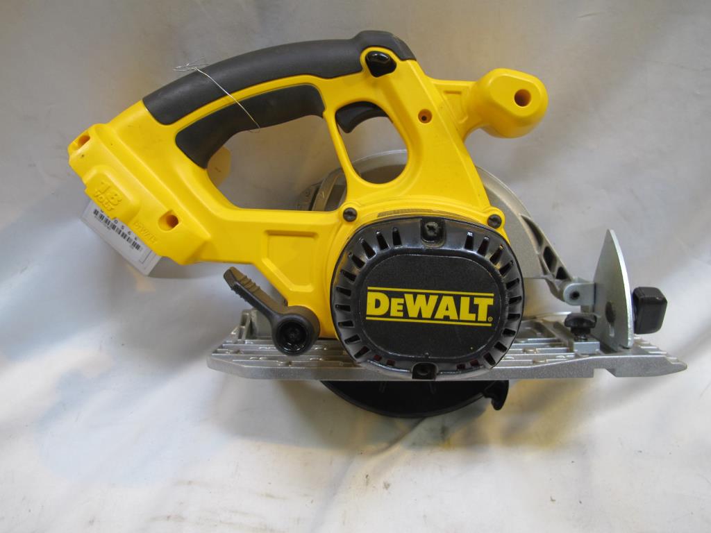 Dewalt Dc390 Circular Saw | Property Room