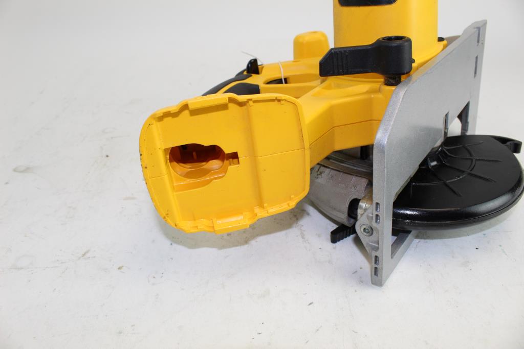 Dewalt Dc390 Circular Saw | Property Room