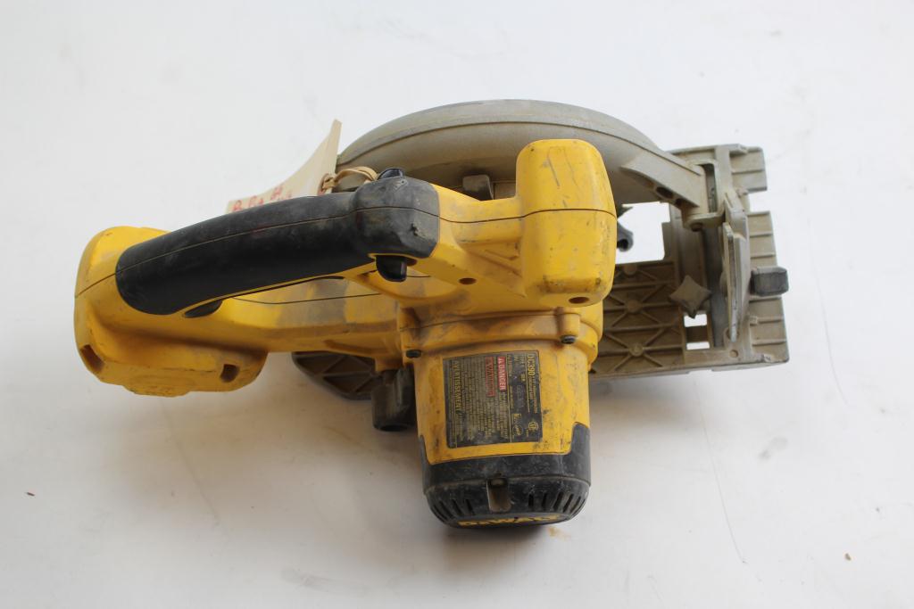 Dewalt Dc390 Cordless Circular Saw | Property Room