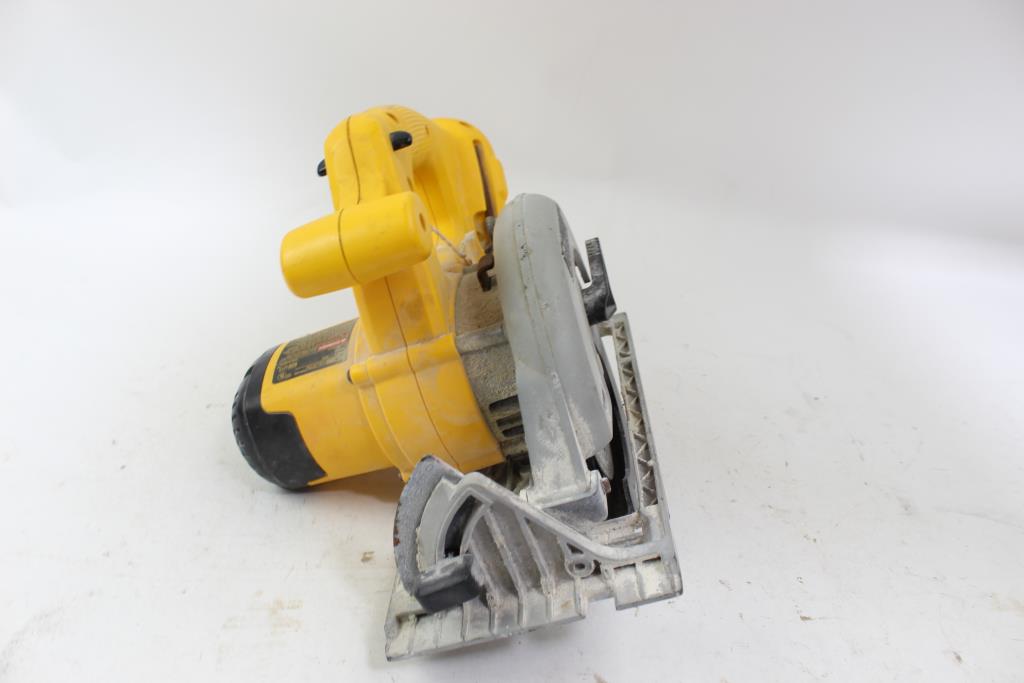 DeWalt DC390 Cordless Circular Saw (Tool Only) | Property Room