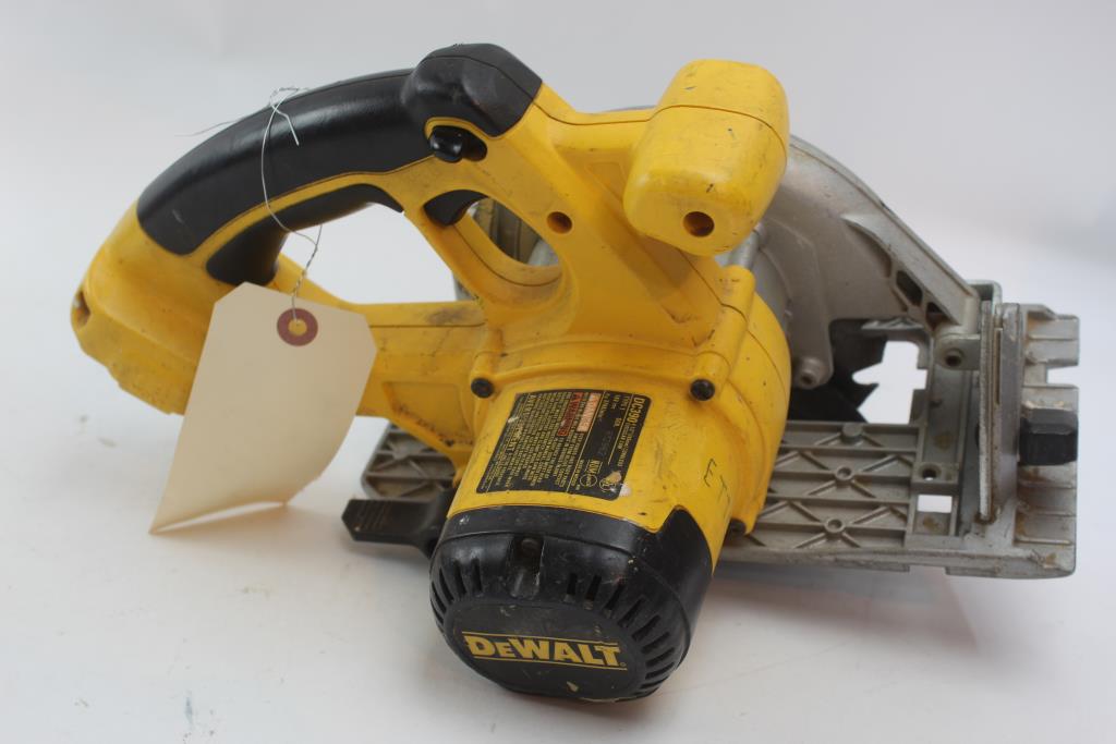 DeWalt Dc390 Cordless Circular Saw (Tool Only) | Property Room