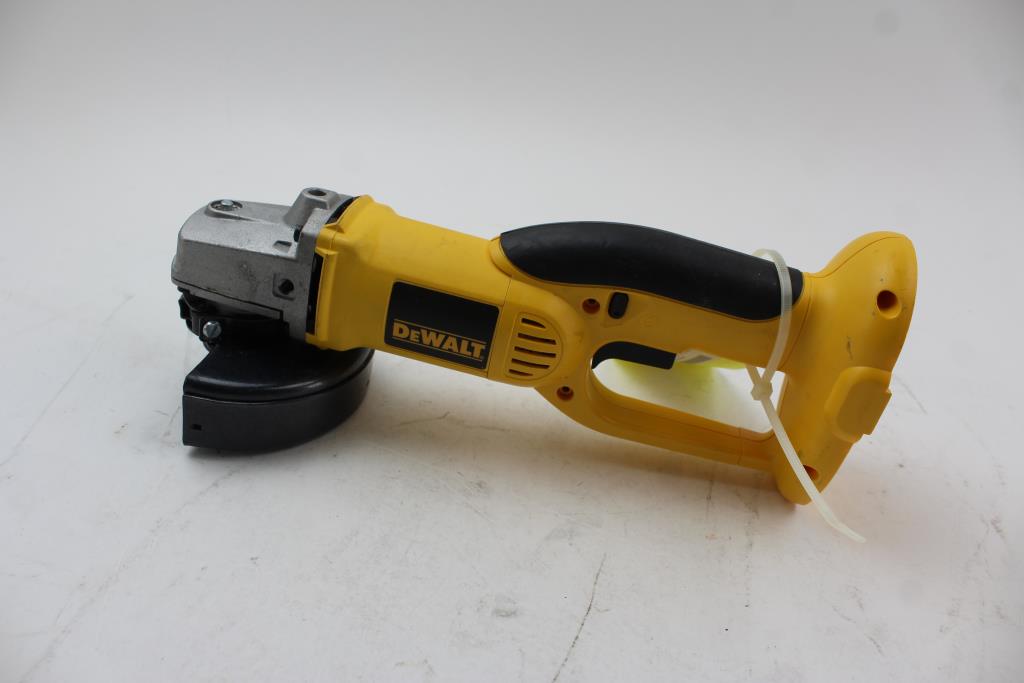 Dewalt Dc410 Heavy Duty Cordless Cut-off Tool | Property Room