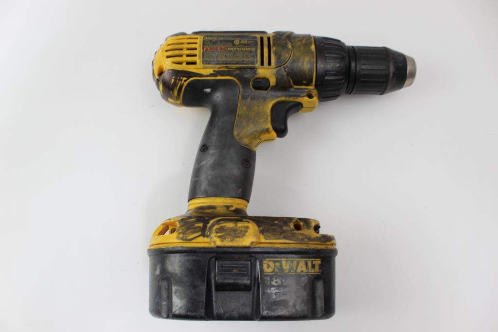 DeWalt DC970 Cordless Drill Driver | Property Room