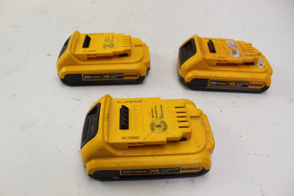 DeWalt DCB203 20V XR Lithium Ion Battery Packs: 3 Items | Property Room