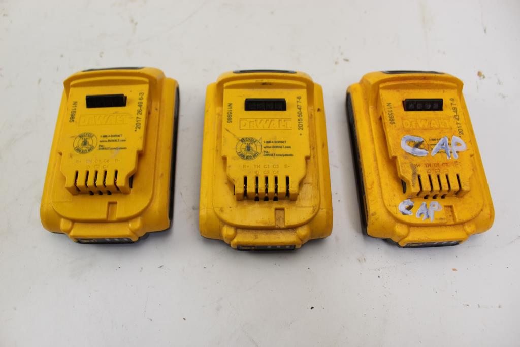 DeWalt DCB203 20V XR Lithium Ion Battery Packs: 3 Items | Property Room