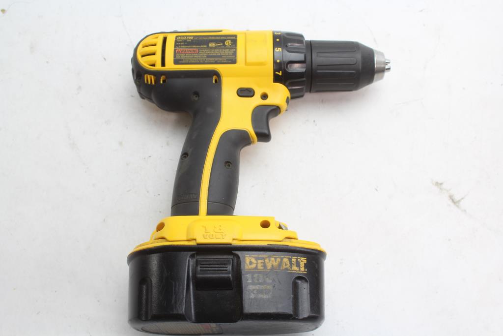 Dewalt Dcd760 Cordless Drill Driver And Sockets: 10 Pieces | Property Room