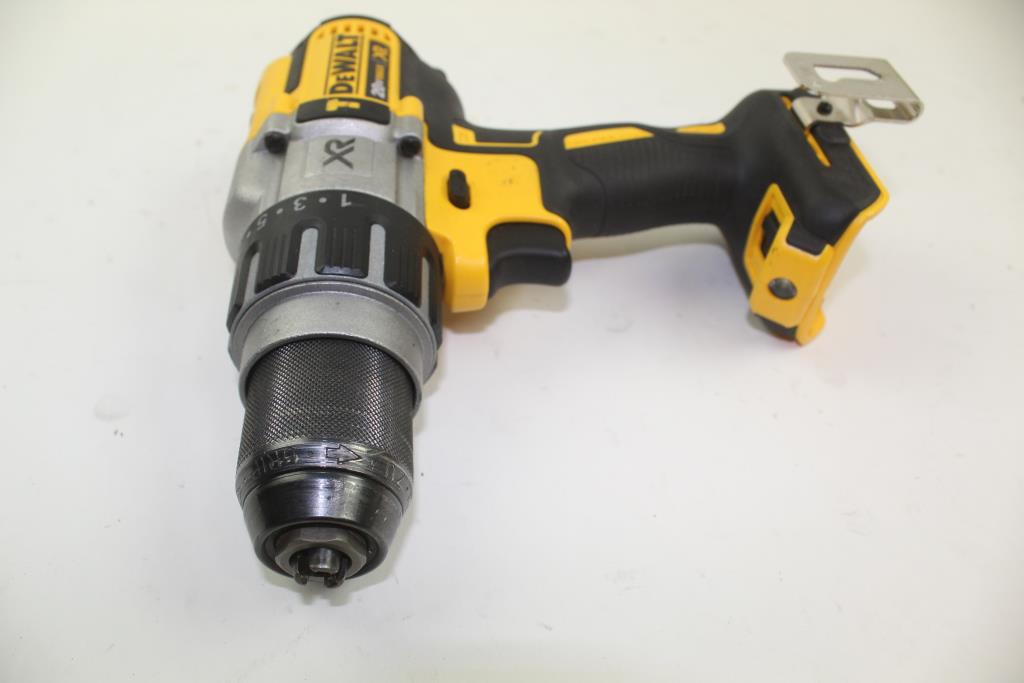 DeWalt DCD996 Cordless Drill Driver | Property Room