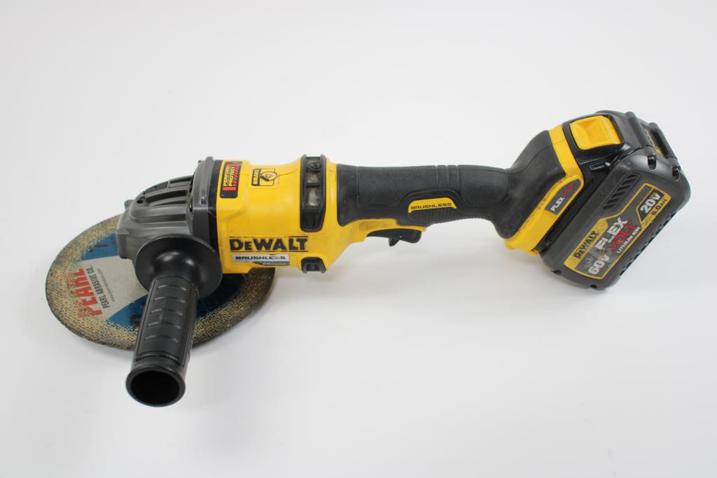 Dewalt DCG414 Ginder | Property Room