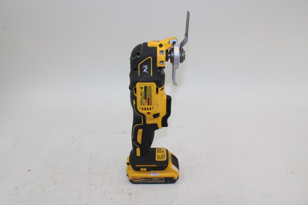 Dewalt DCS355 Oscillating Multi-Tool | Property Room