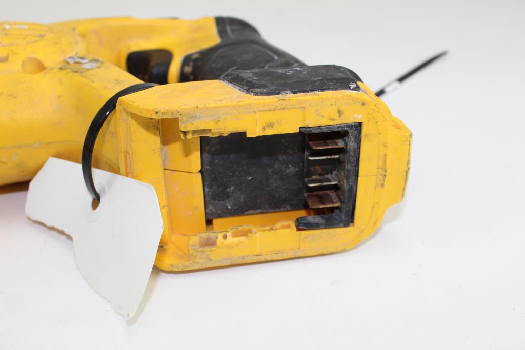 Dewalt Dcs381 Reciprocating Saw | Property Room