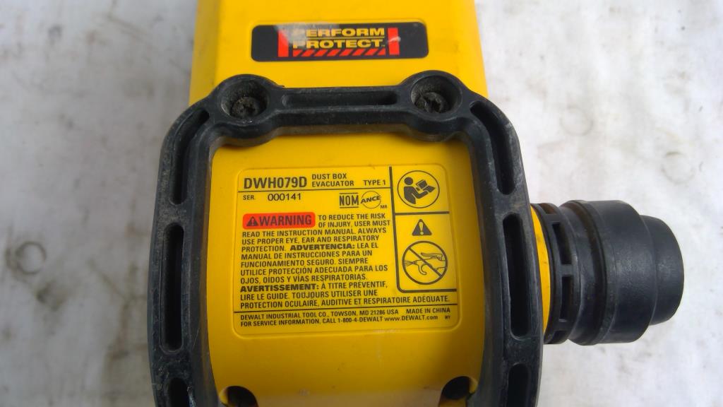 DeWalt Dust Box Evacuator, DWH079D | Property Room