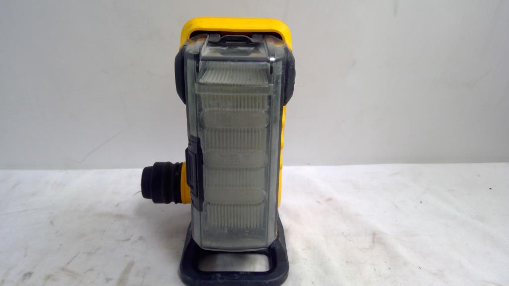DeWalt Dust Box Evacuator, DWH079D | Property Room