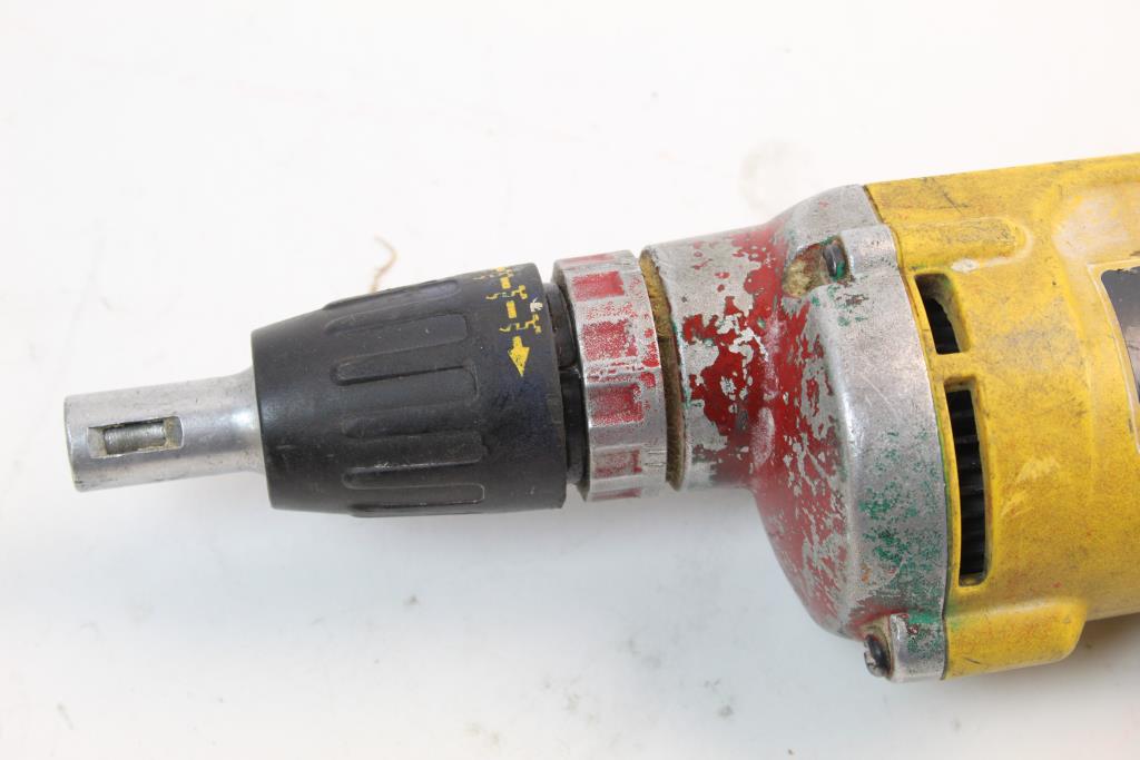 DeWalt DW274 Type 1 VSR Drywall Screwdriver | Property Room