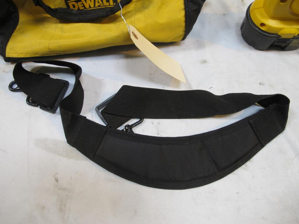 DeWalt Dw919 Rechargeable Light | Property Room